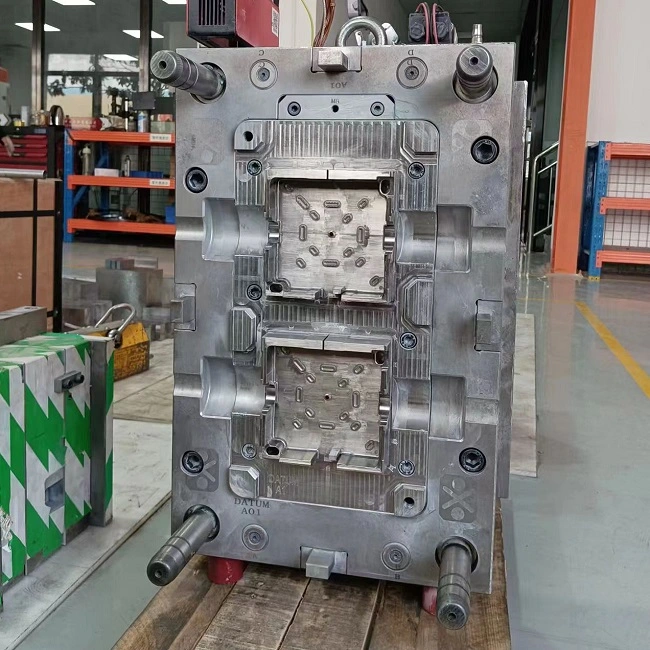 사출 금형 공구 제조 - HANKING MOULD